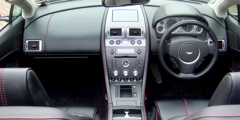 Aston Martin Vantage Hire - PB Supercar Hire