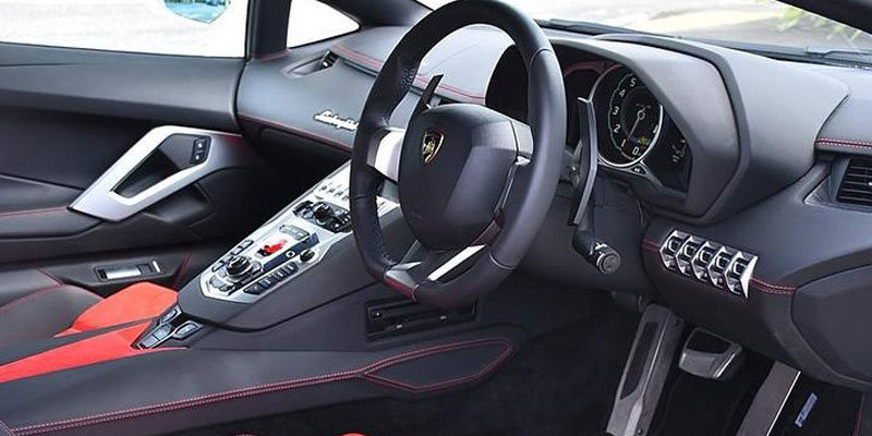 Lamborghini Aventador Hire - Aventador Rental - PB Supercar Hire