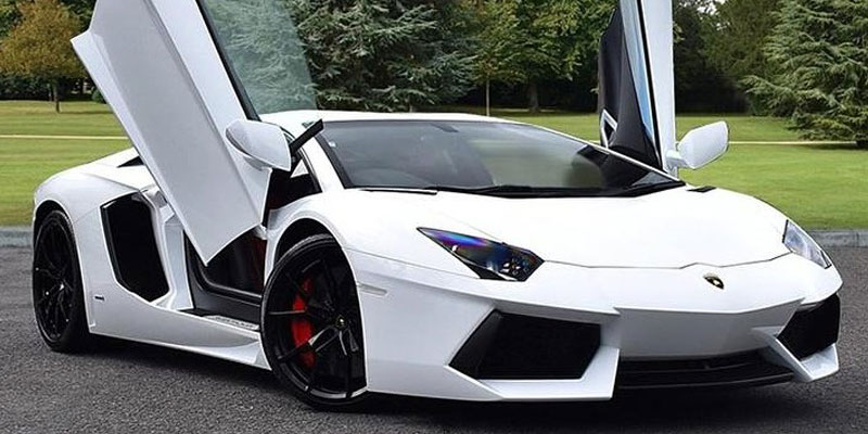 Lamborghini Aventador Hire - Aventador Rental - PB Supercar Hire